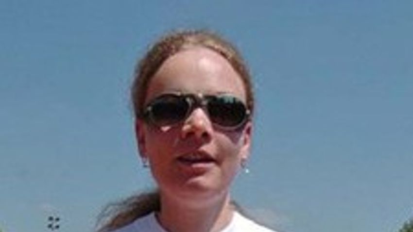 A vakvagány lány emlékére - Szabad Föld